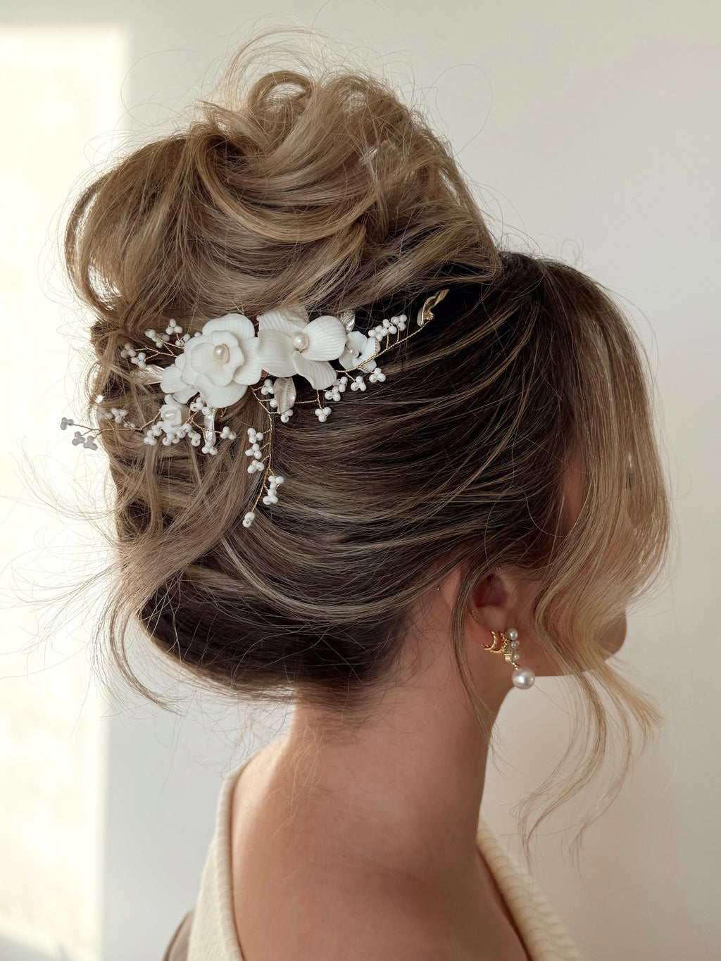 High Messy Bridal Bun Course – Jay Kay Braids and Bridal