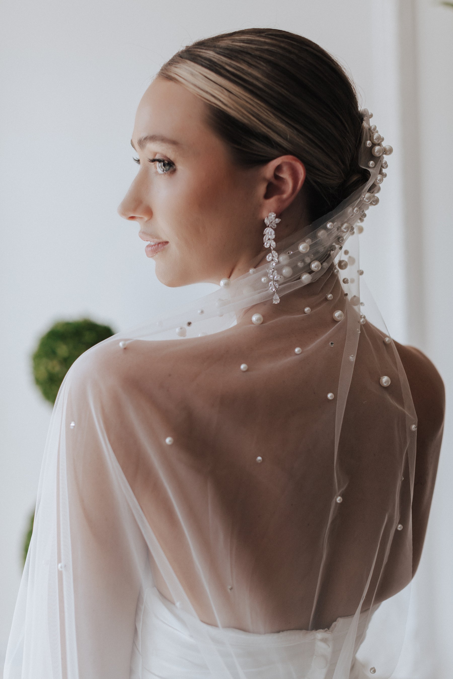 Isla Veil – Jay Kay Braids and Bridal